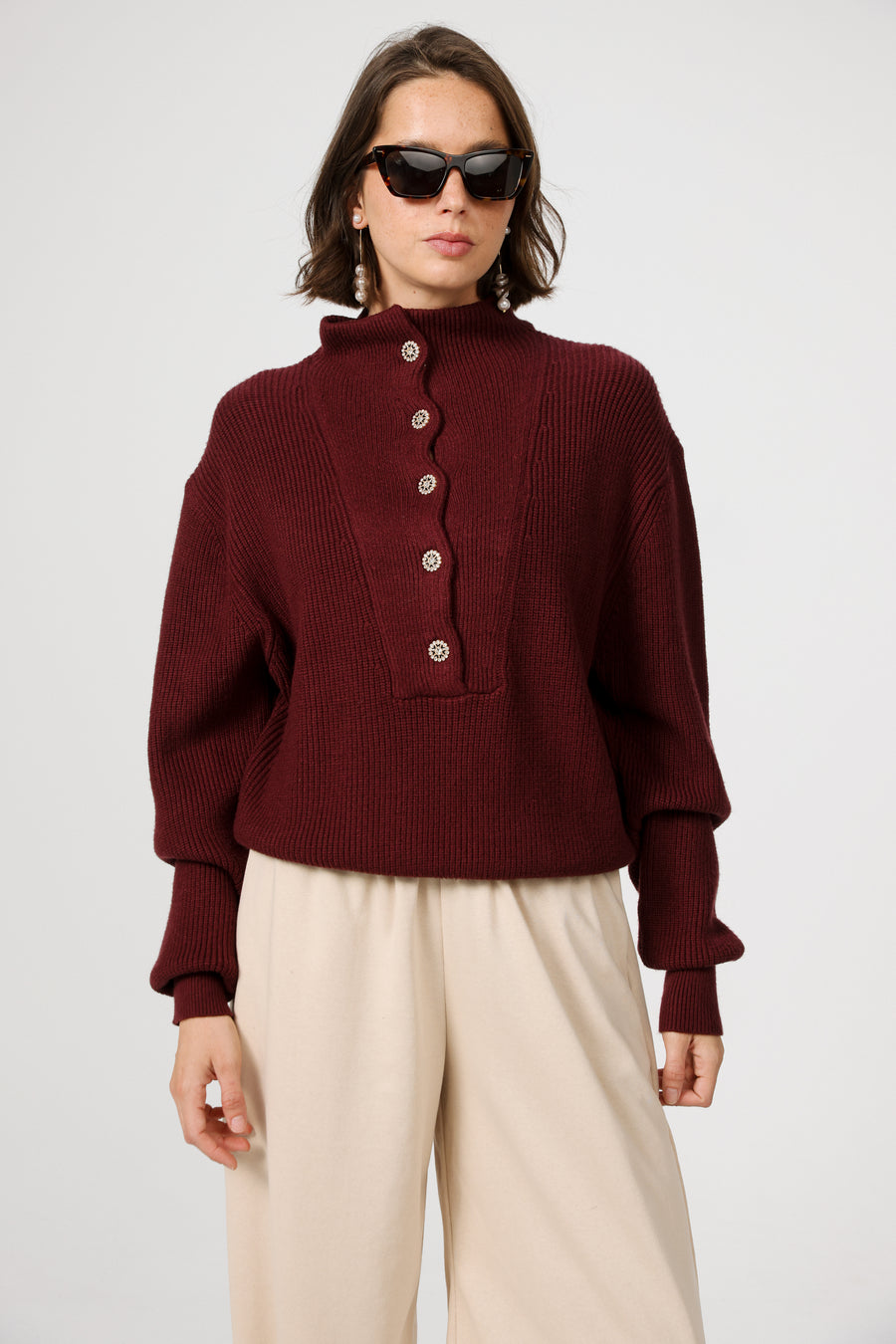 Amazed Wine Sweater – SEESTARZ