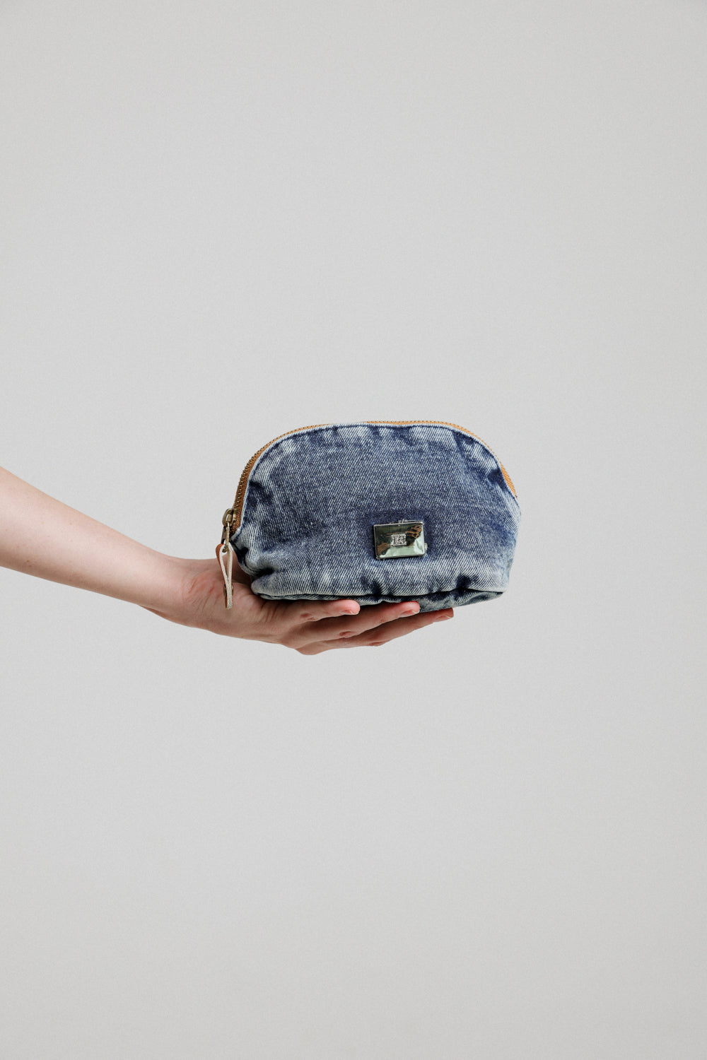 תיק איפור כחול ג'ינס Denim Makeup Bag – SEESTARZ